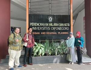 Benchmarking Pengembangan Kurikulum Program Studi Perencanaan Wilayah ...