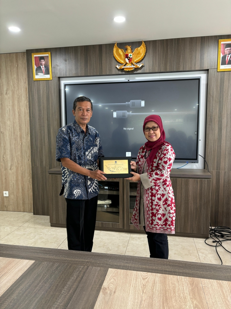 Tingkatkan Kerjasama, Fakultas Sains dan Teknologi Universitas Terbuka dengan Fakultas Biologi ...