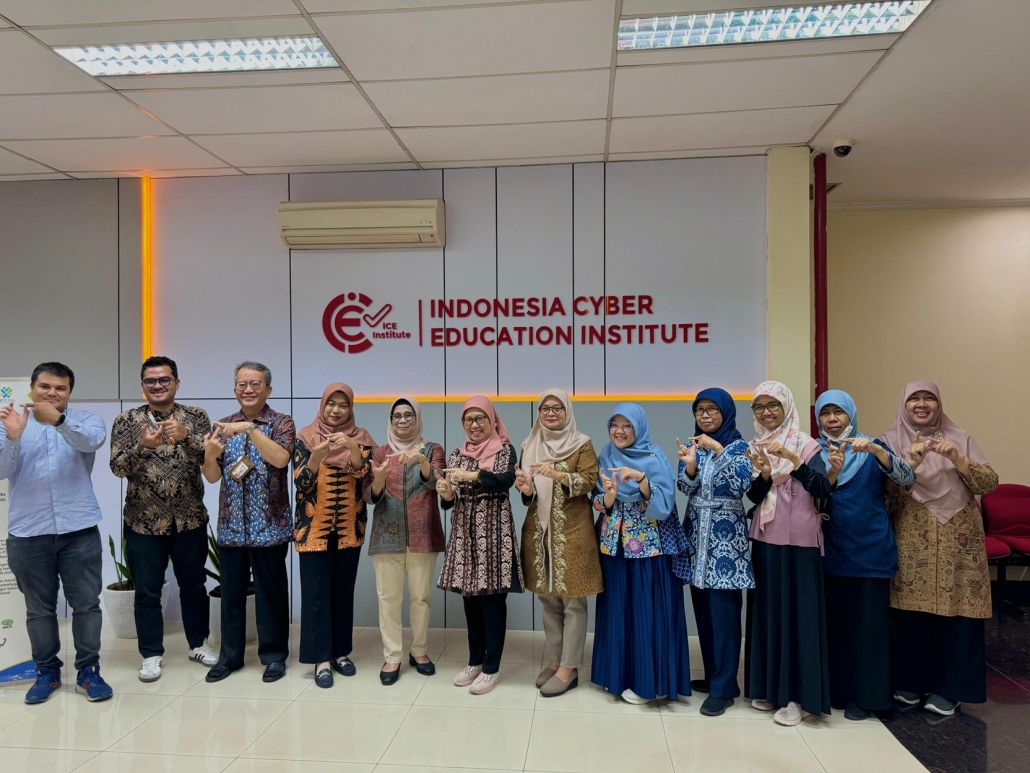 Penandatanganan Perjanjian Kerjasama FST-UT dengan Institut Teknologi Indonesia - Universitas ...